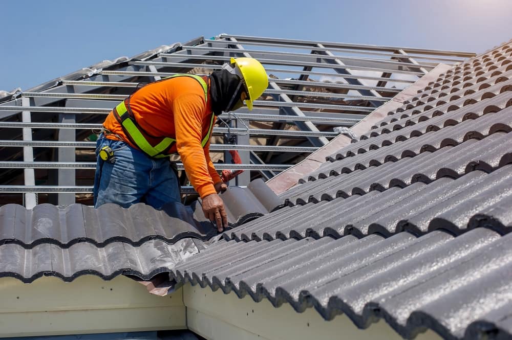 5 Signs It’s Time for a Residential Roof Replacement for Your Calgary ...